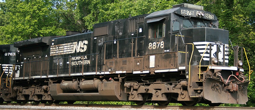 NS 8878